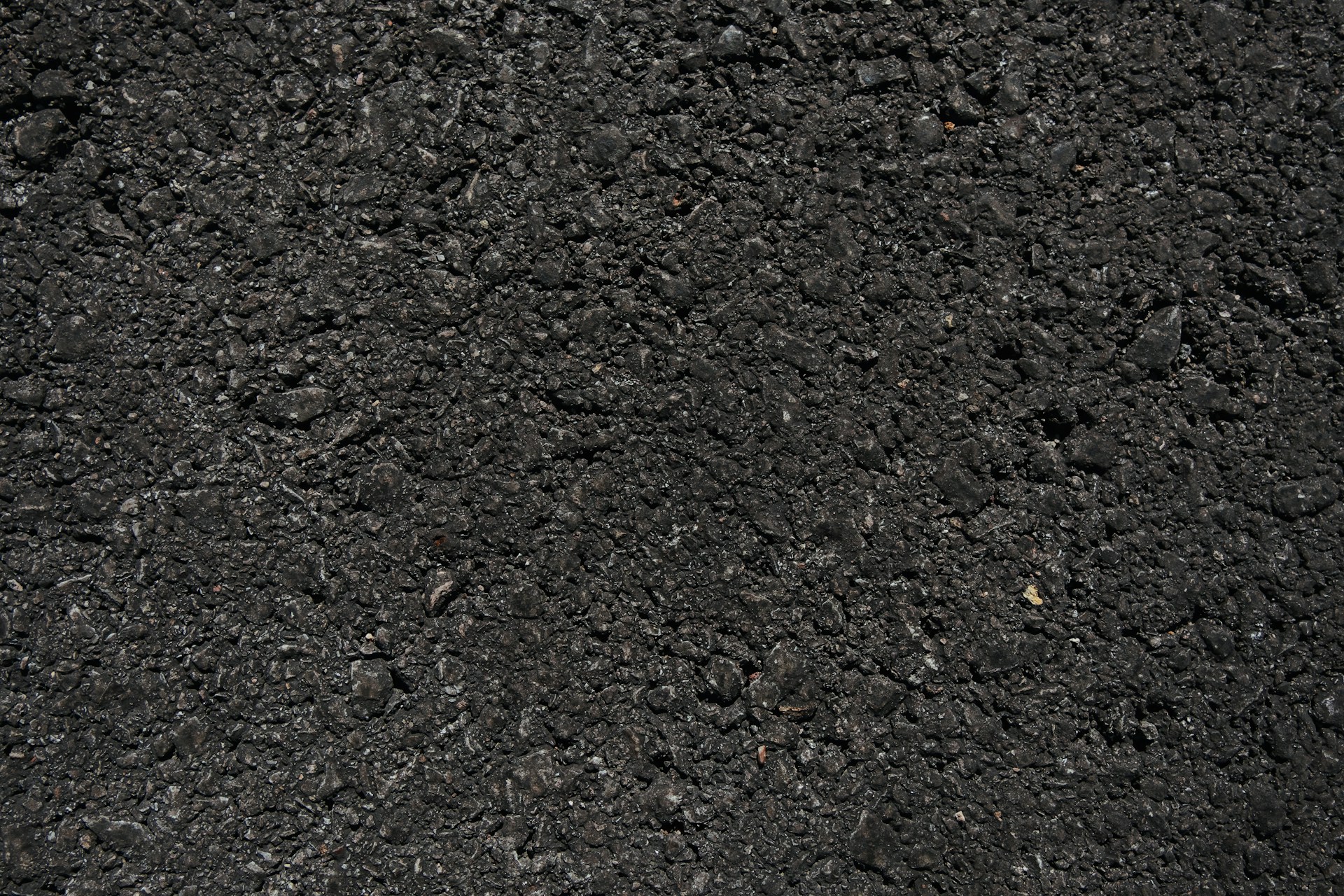 How Expert Asphalt Removal Can Benefit Your Construction Site